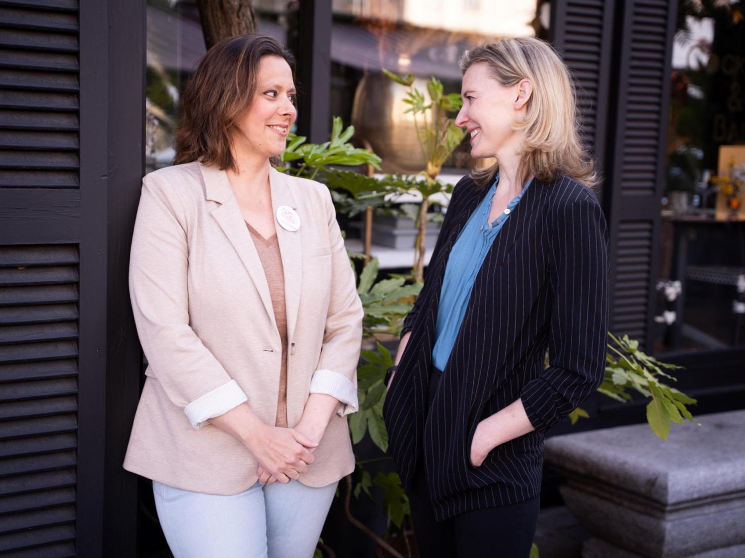 Christine Hodgdon and Raquel Campoy live with metastatic breast cancer ...